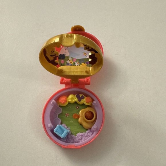 Toys | Polly Pocket Tiny Compact 219 Polly Not Included Bee Keeper A7 ...